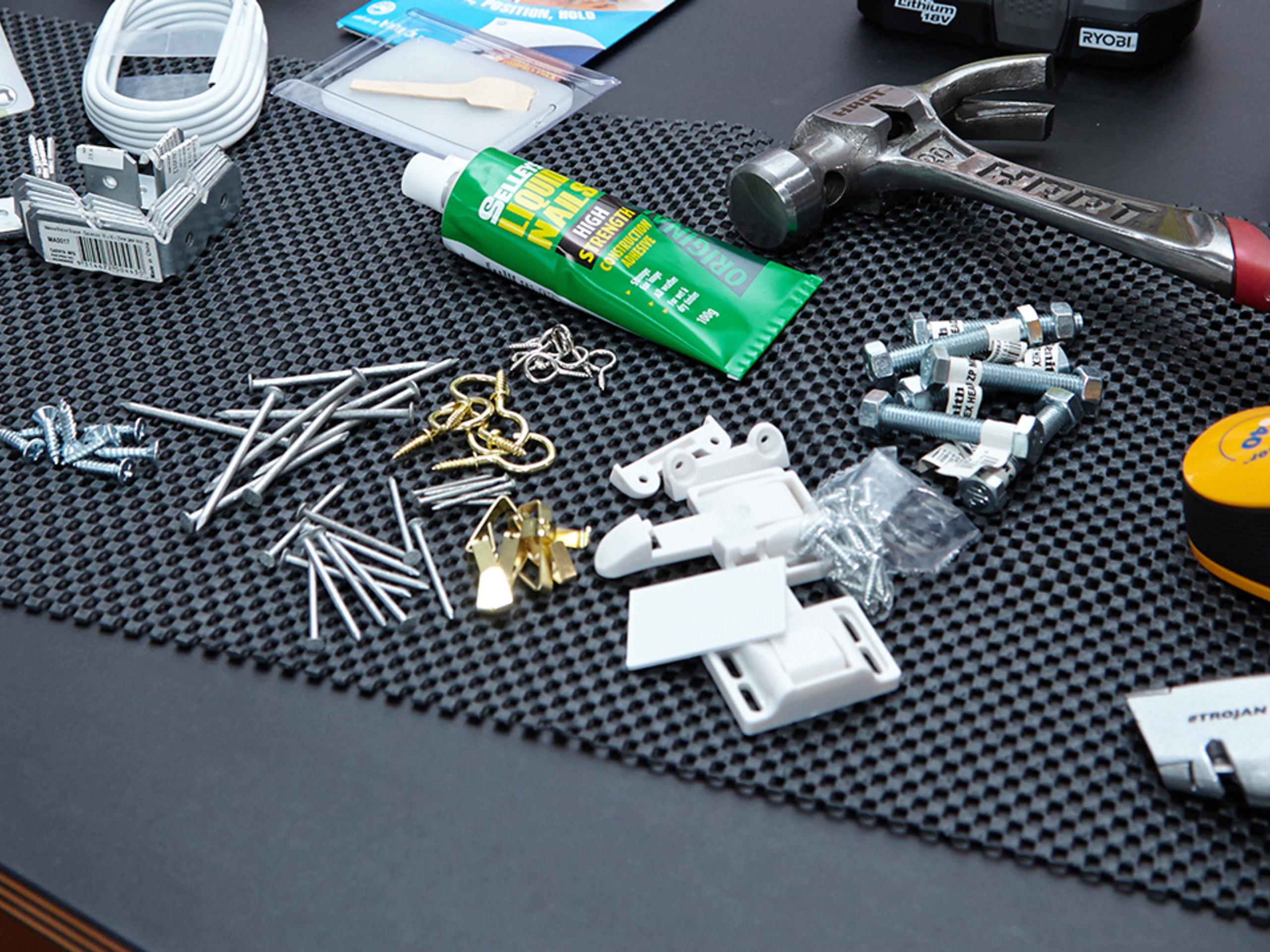 Fasteners & Fixings - Screws & Bolts - Bunnings Australia