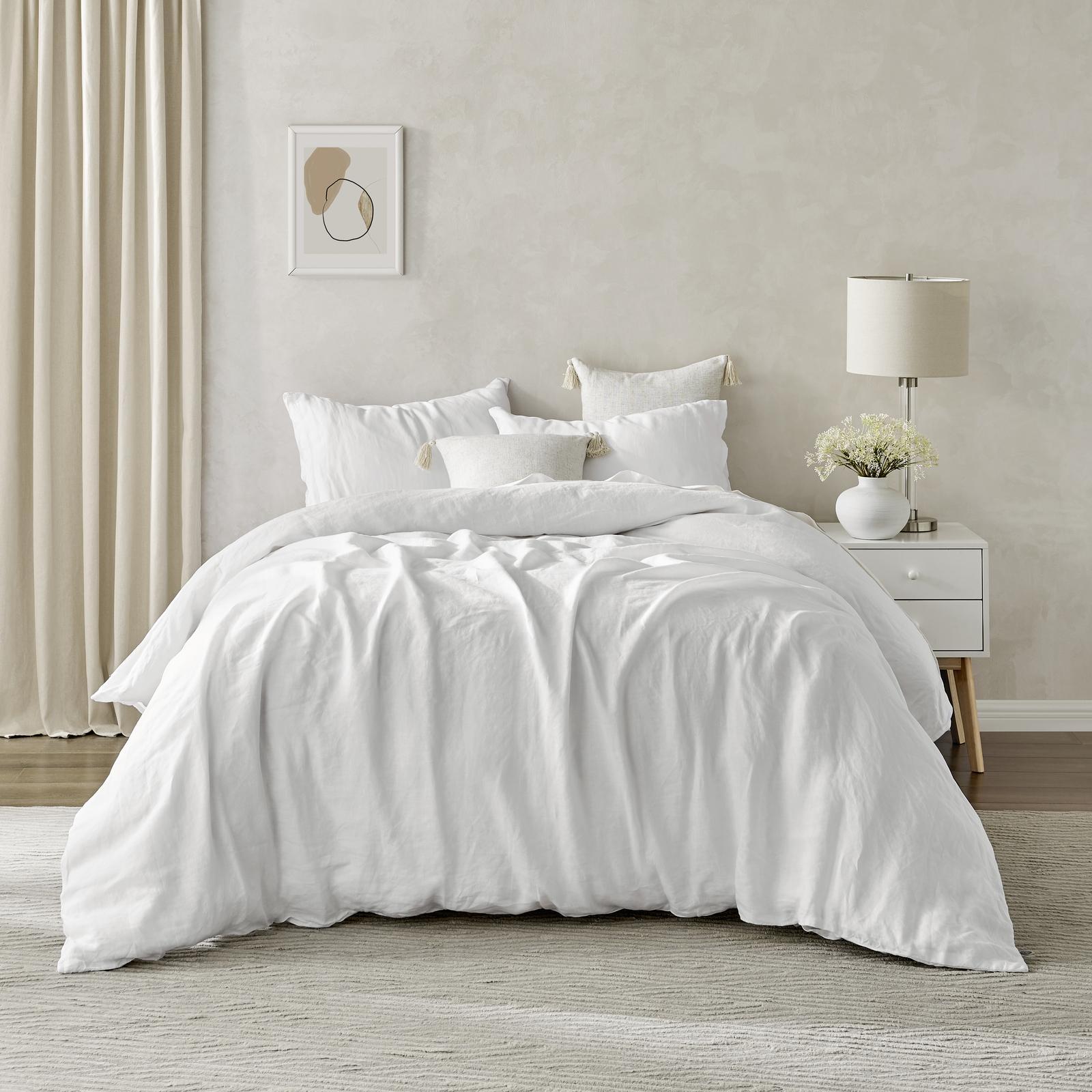 Natural Home Flax Linen Quilt Cover Set White - Queen Bed - Bunnings ...