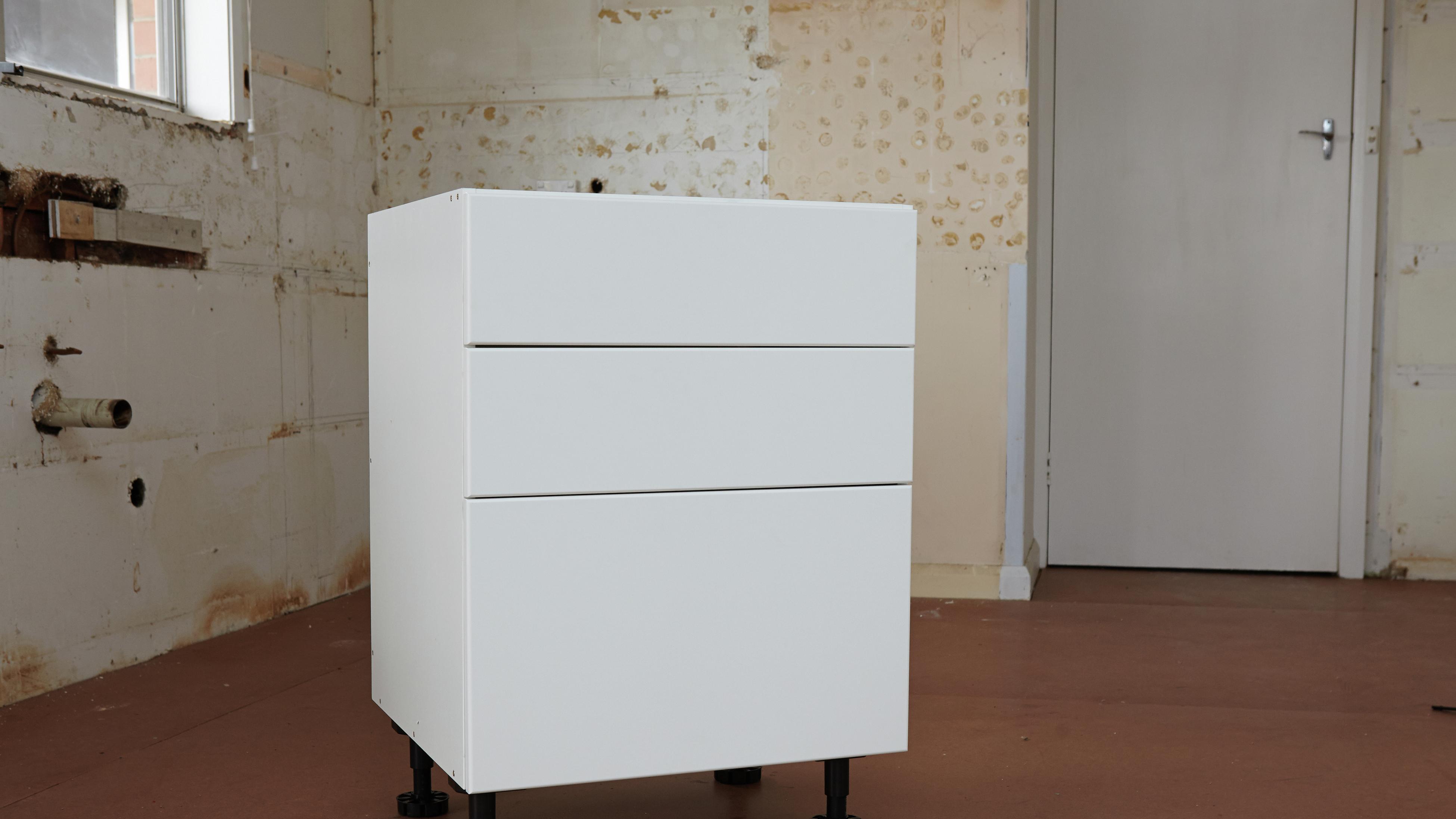 How To Assemble a Three Drawer Cabinet - Bunnings Australia