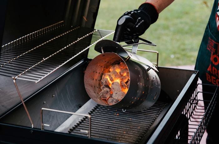 How To Use A Barrel Smoker - Bunnings Australia