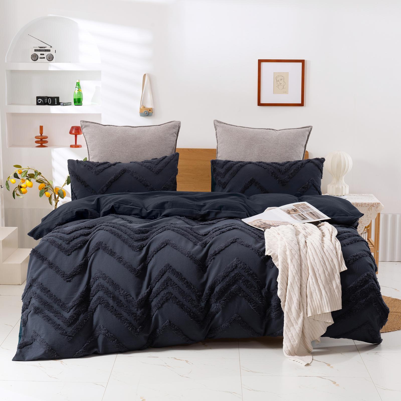 Dreamaker Cotton Vintage Washed Tufted Quilt Cover Set Molly - Bunnings ...
