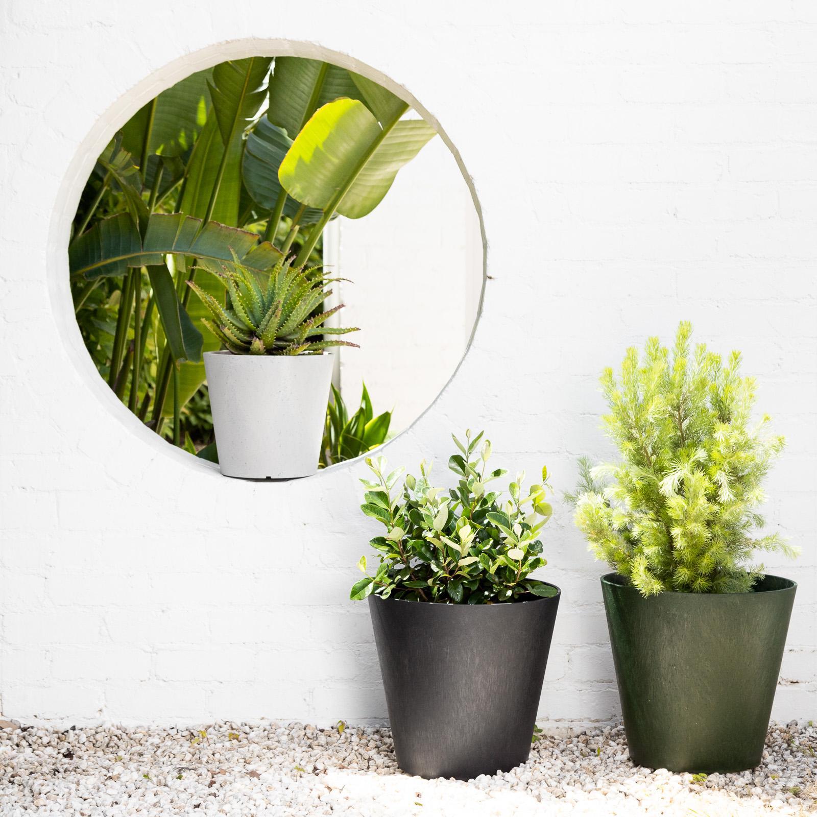 Tuscan Path 40 x 38cm Green Medium Octavia Hunter Pot - Bunnings Australia