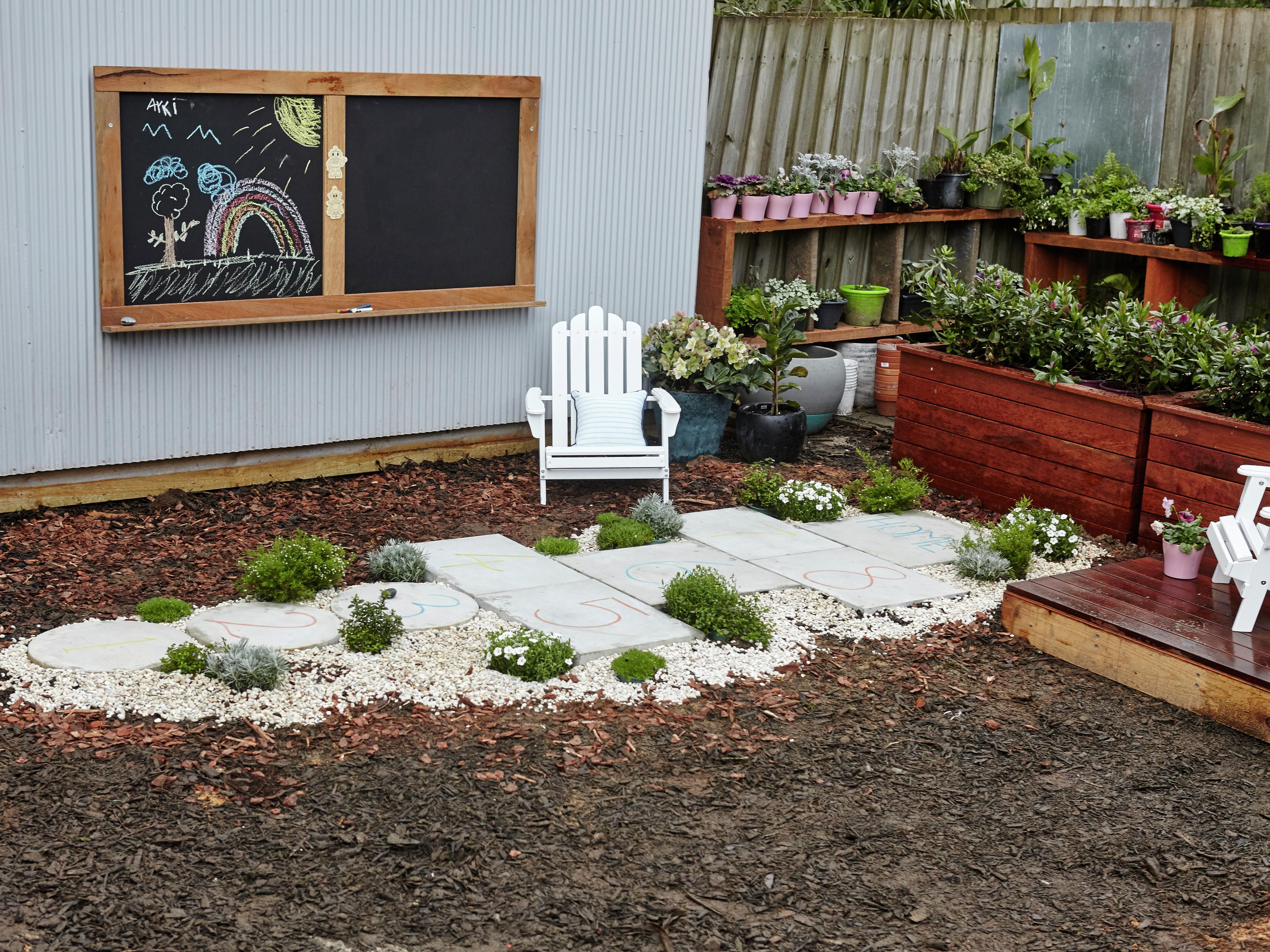 How To Make a Hopscotch Court - Bunnings Australia