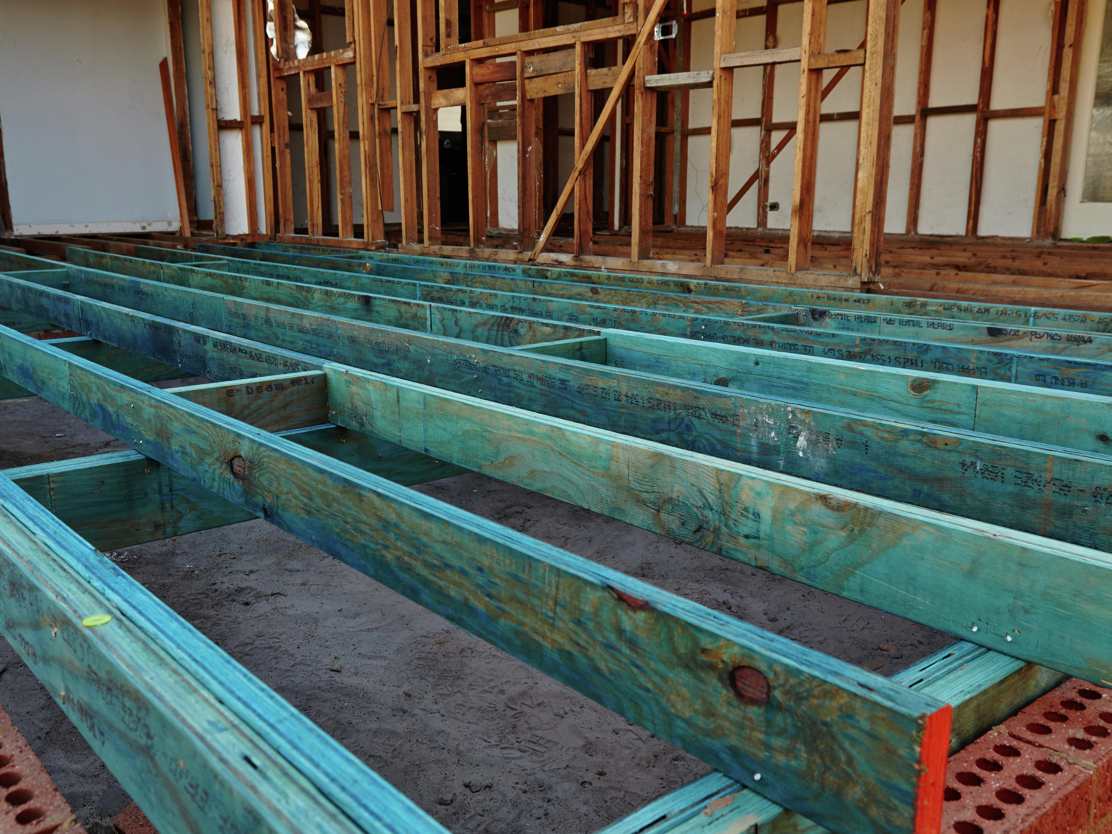 How To Install a Subfloor - Bunnings Australia