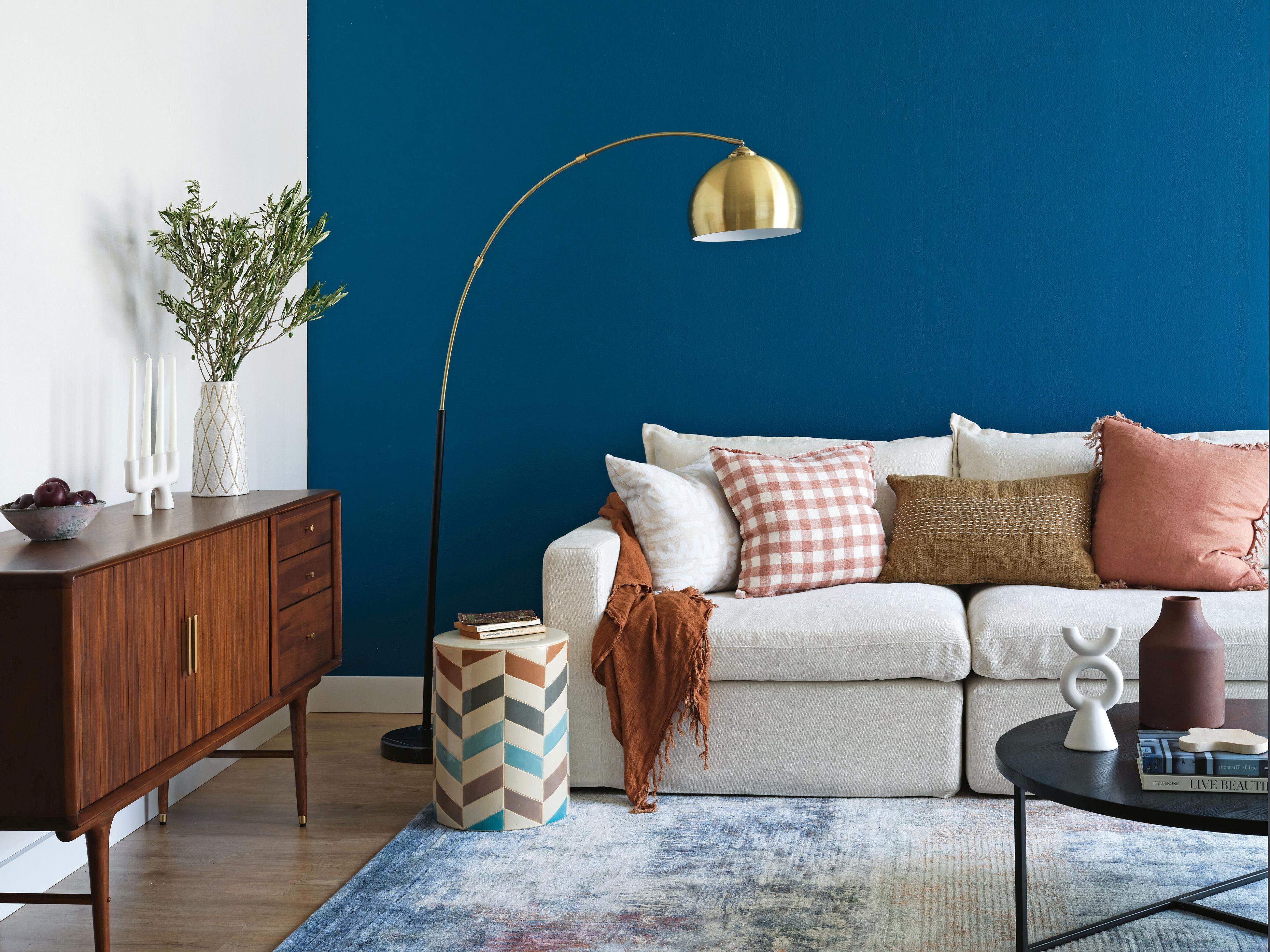 Choosing The Right Colour For Your Feature Wall - Bunnings Australia