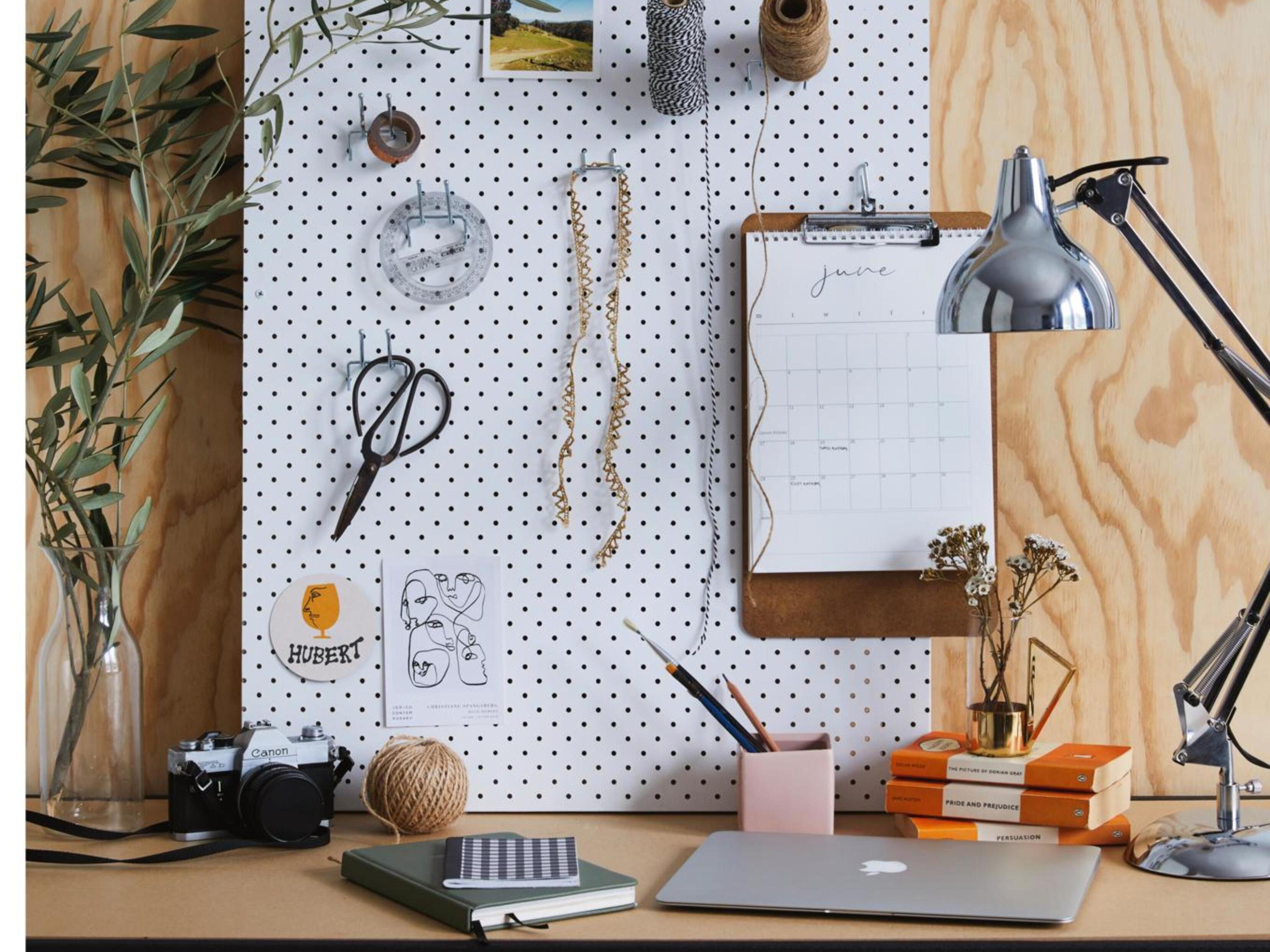 How To Make A Home Office Display - Bunnings New Zealand