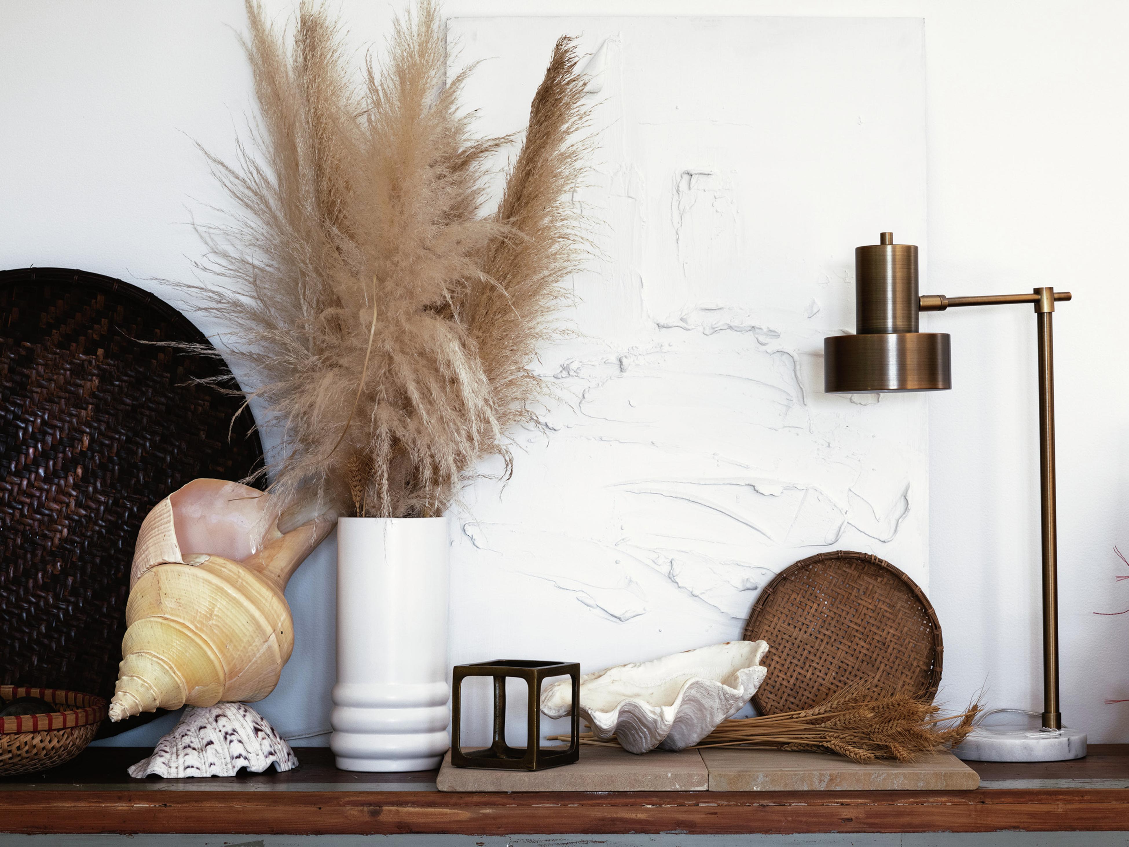 How To Make A D.I.Y. Textured Plaster Artwork - Bunnings Australia