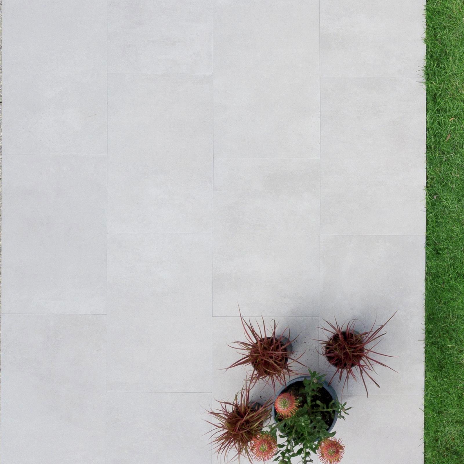 Tuscan Path 600 x 400 x 20mm Concrete Industrial Porcelain Paver ...