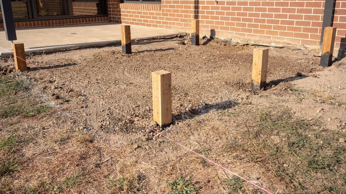How To Install Stumps - Bunnings Australia