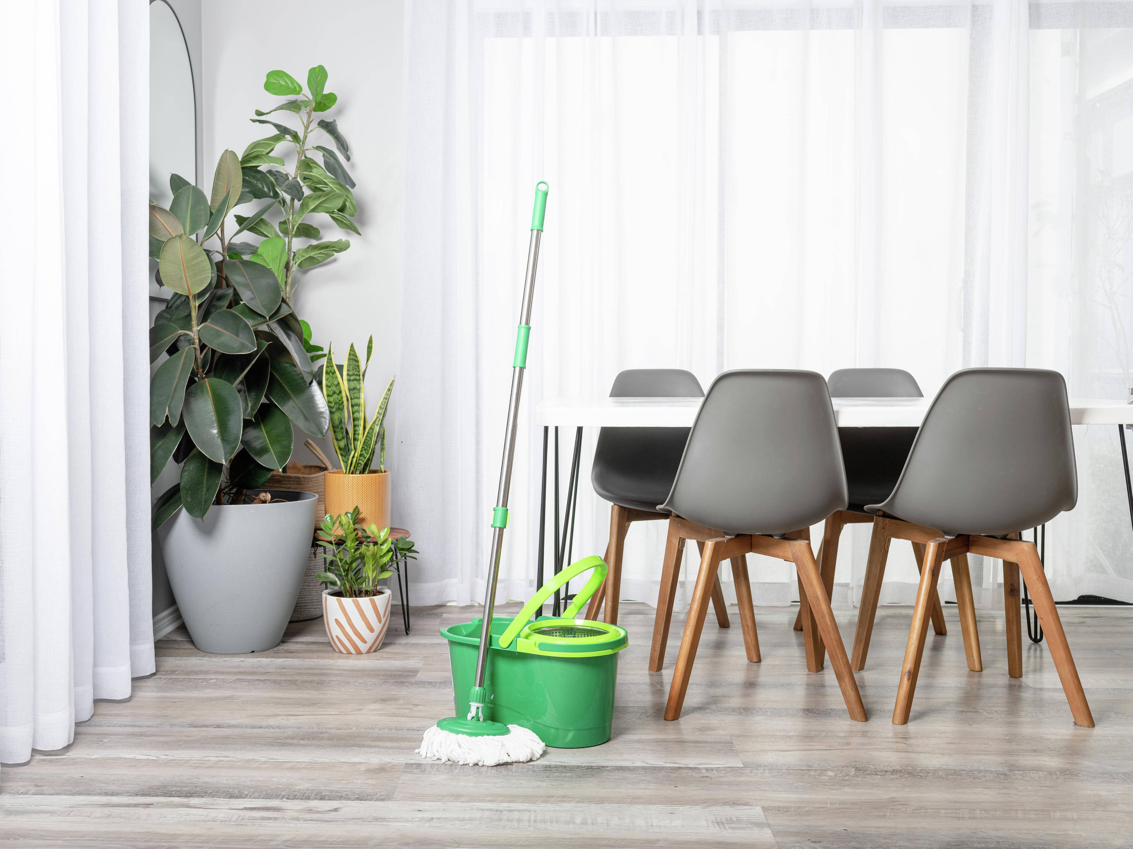 How To Clean Floors - Bunnings Australia